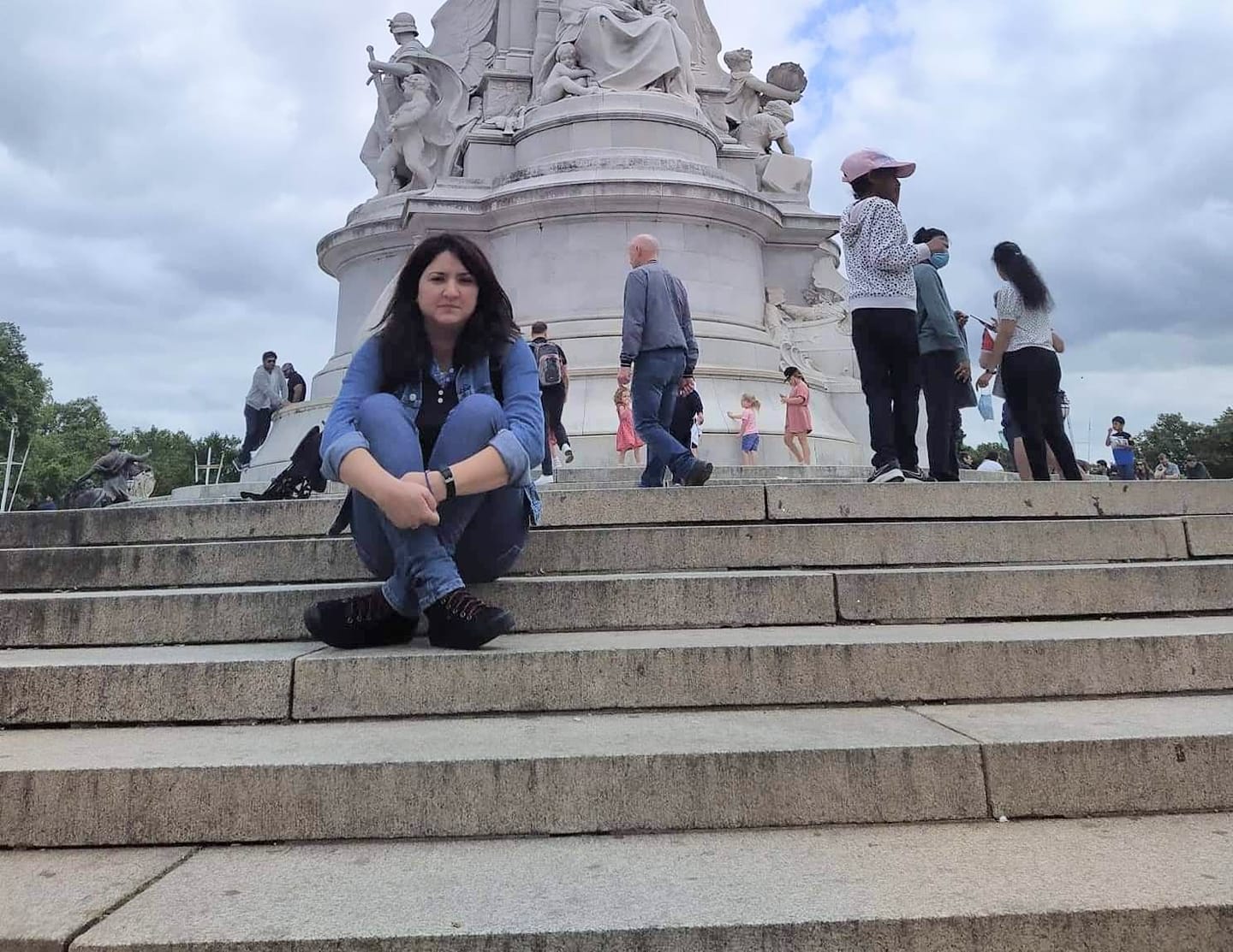 Laura Toc - O scrisoare alba single nou + videoclip